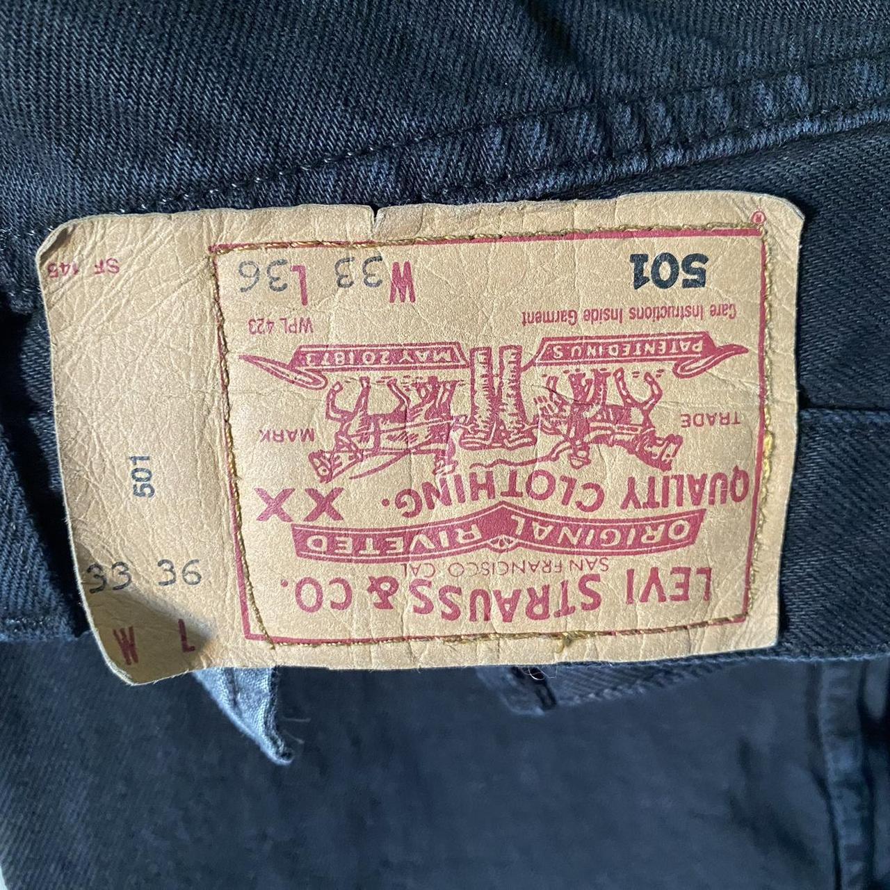 Black Levi’s 501 w33 L36. Bought brand new and... - Depop