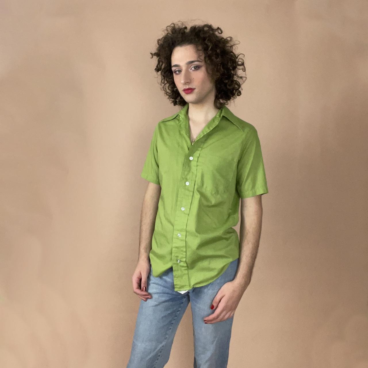 Small vintage 70s green short sleeve button up! In... - Depop