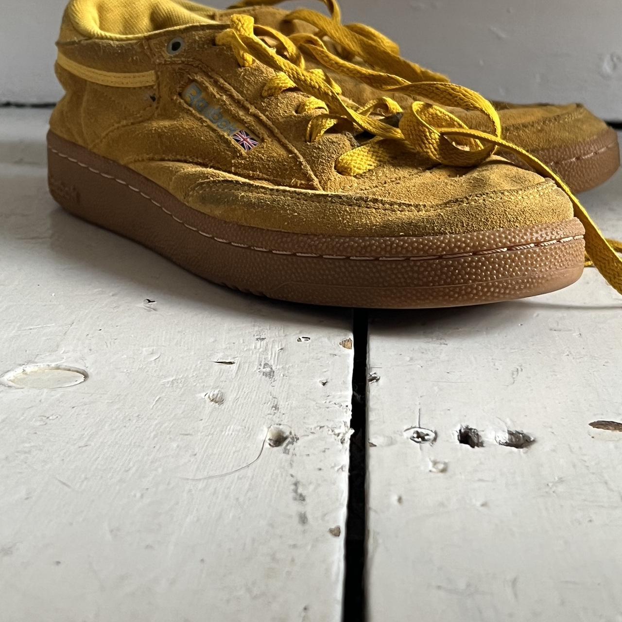 Vintage reebok yellow trainers - Depop