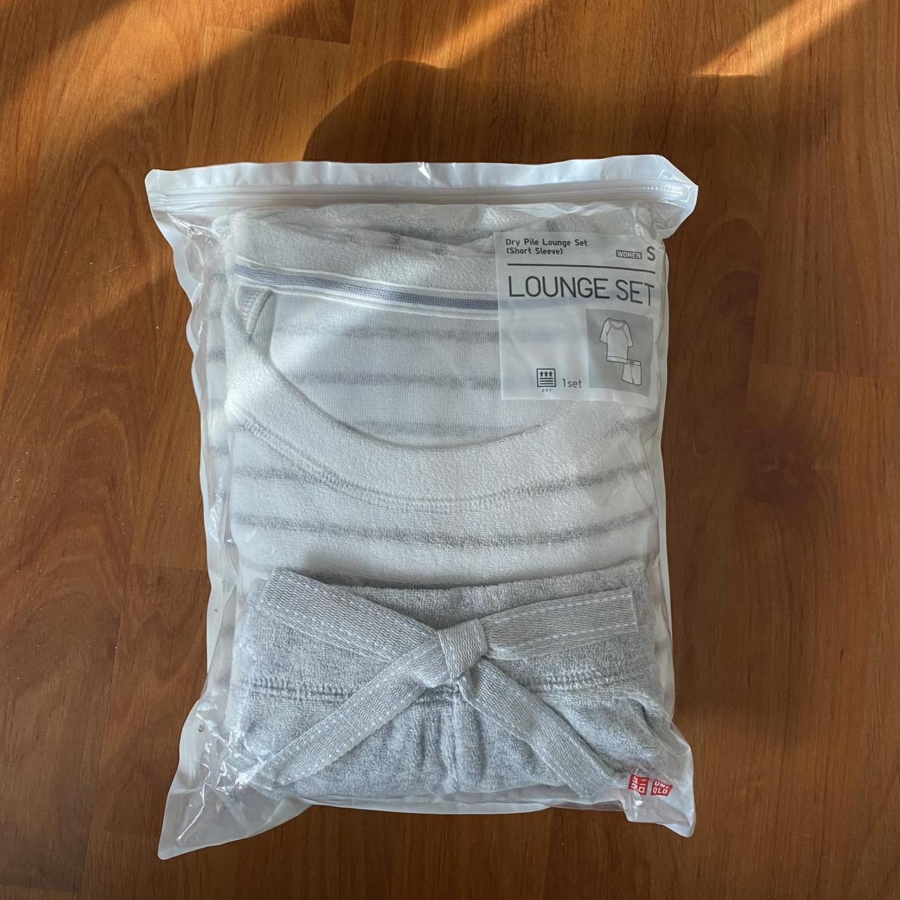 Brand new UNIQLO grey lounge set Size S (Bust:... - Depop