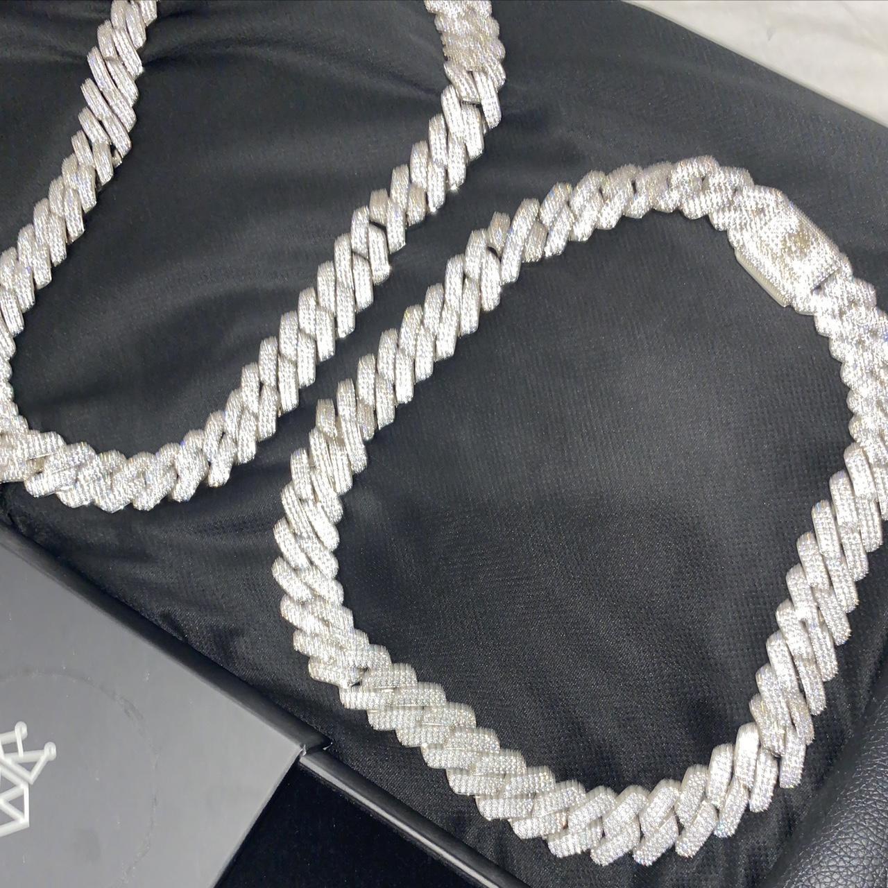 20MM MONACO CHAIN - WHITE GOLD Monaco Chain... - Depop