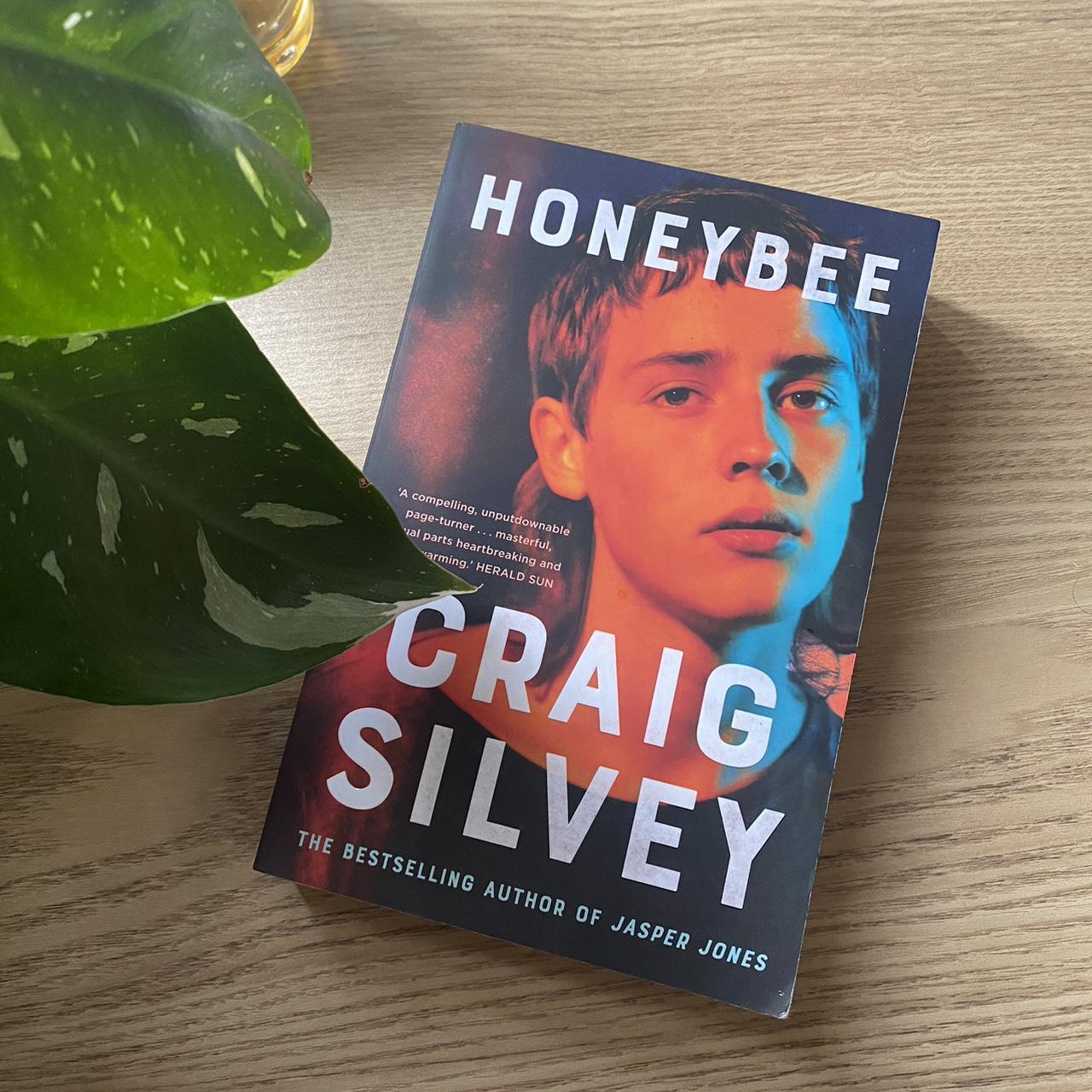 Honeybee novel by Craig Silvey unread, like brand... - Depop
