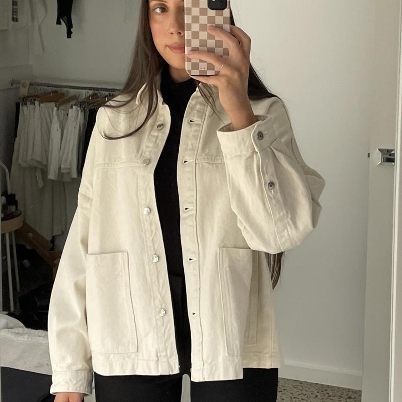 Zara beige denim jacket - Depop