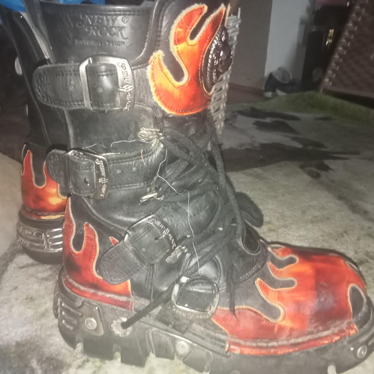 BARELY WORN BEAUTIFUL NEW ROCK BOOTS. BOUGHT ON HERE... - Depop