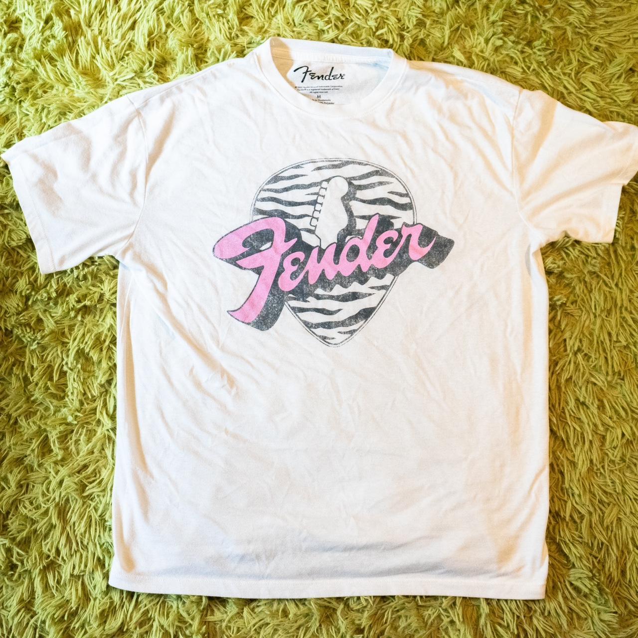 SUPER SOFT AUTHENTIC LICENSED FENDER GRAPHIC TEE.... - Depop