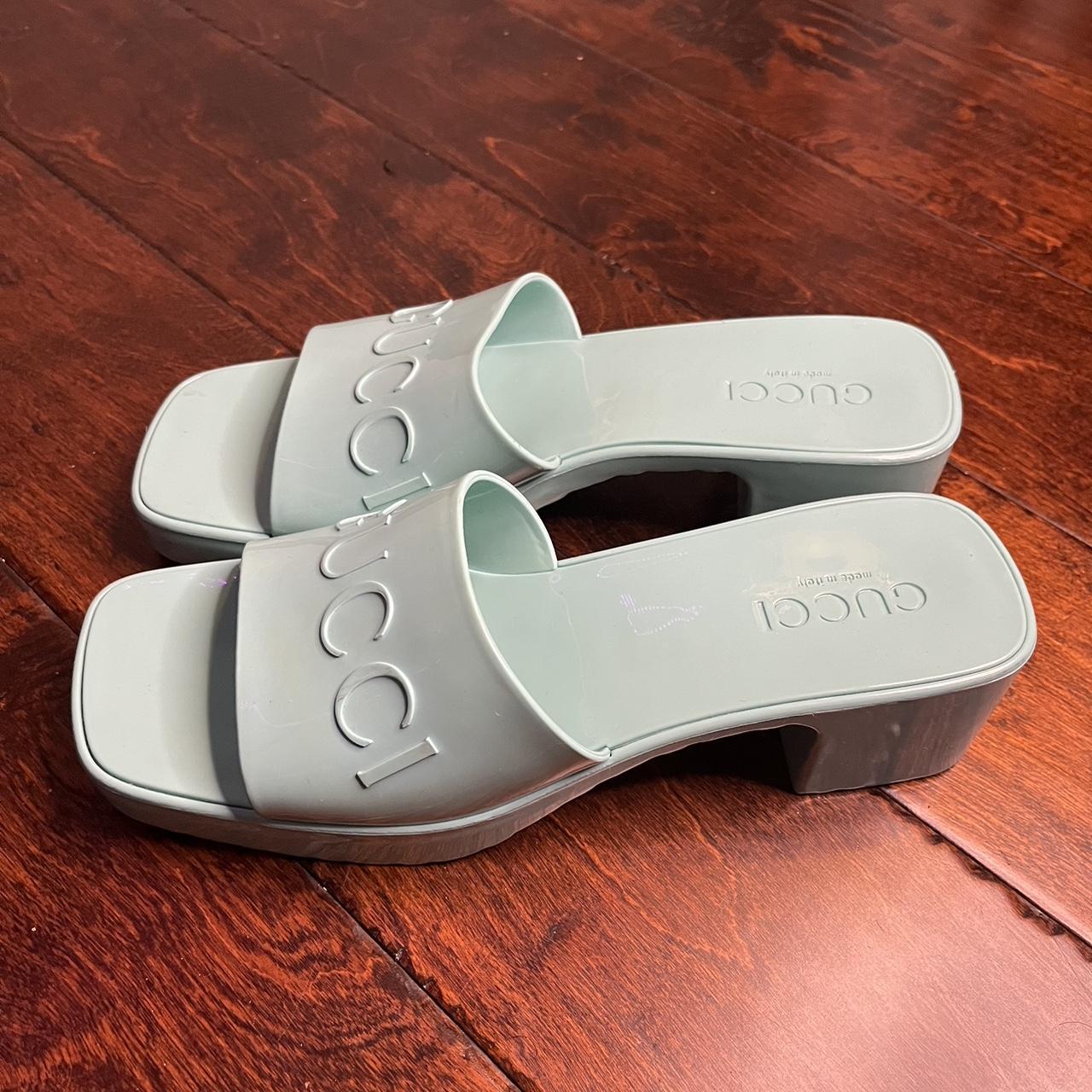 Gucci Women's Green Sandals | Depop