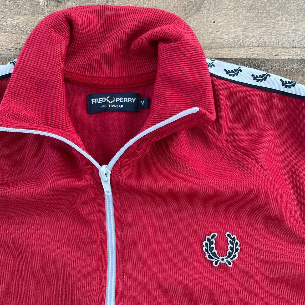 Classic Fred perry jacket Medium-small - Depop