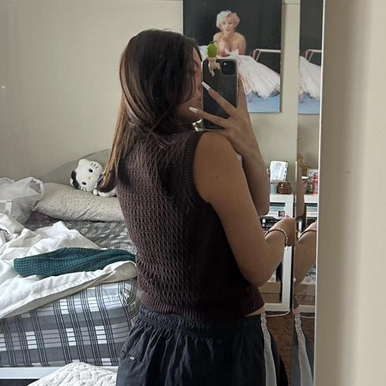 Chocolate brown pure wool knitted vest 🤎 Labelled... - Depop