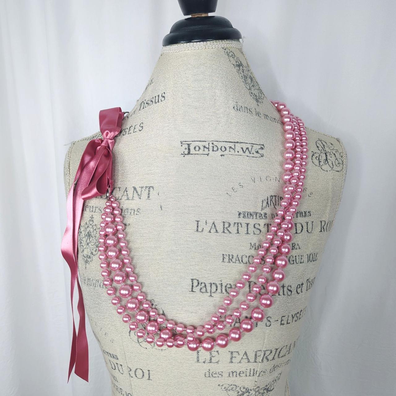 Vintage Pink Necklace Faux Pearl Ribbon Vintage... | Depop