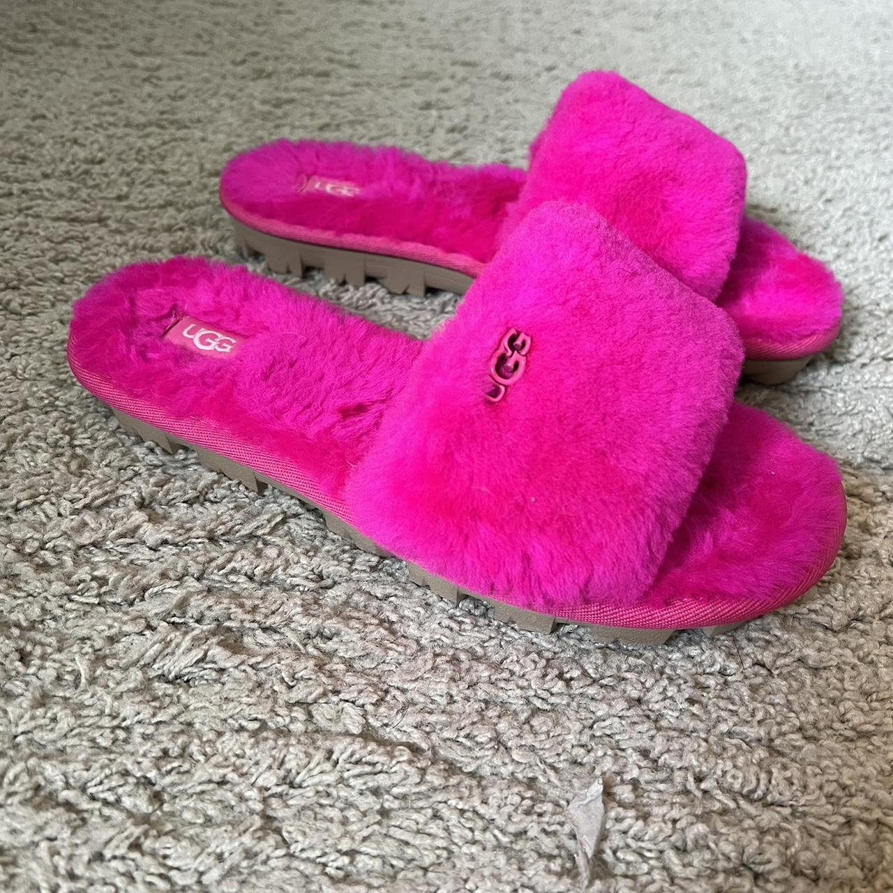 Ugg slippers, worn a couple of times. Size 6 women’s - Depop