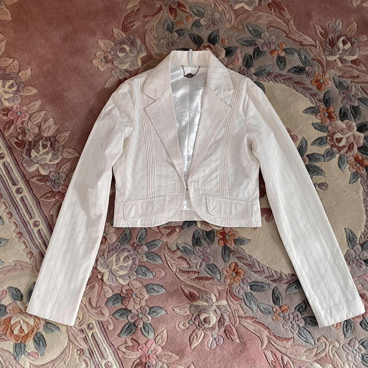 Vintage White Guess Jacket Size Small - Depop