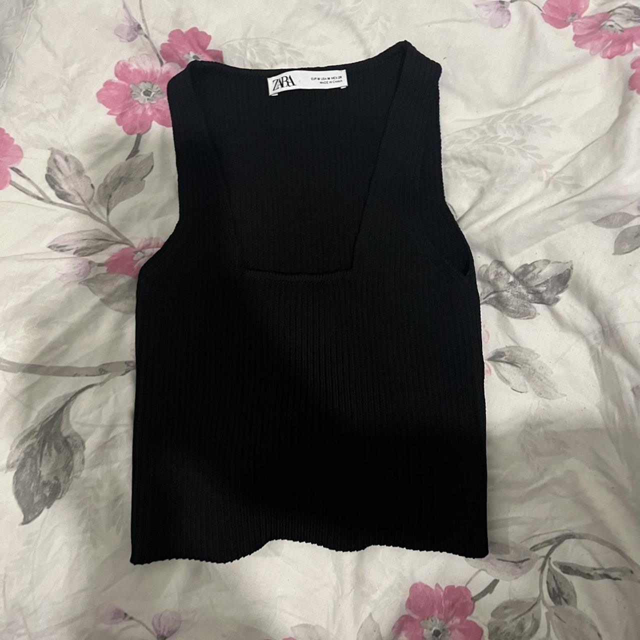 Zara Women's Black Vest | Depop
