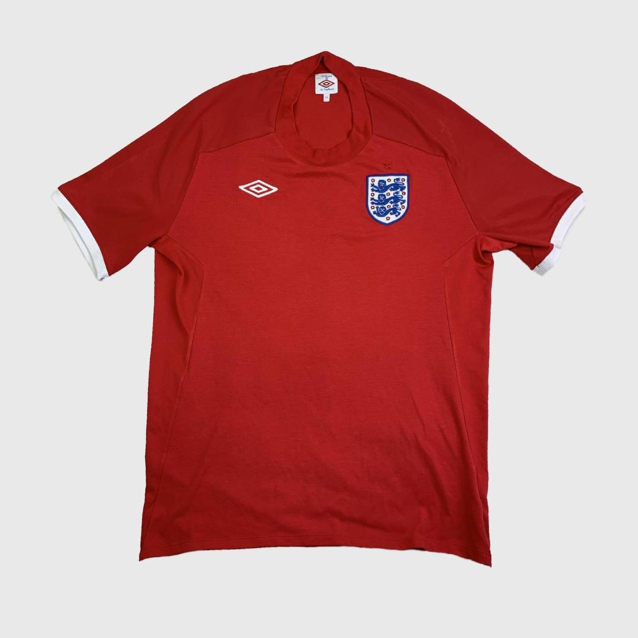 ⚡️Vintage Umbro Retro England football top⚡️ 📏Size:... - Depop