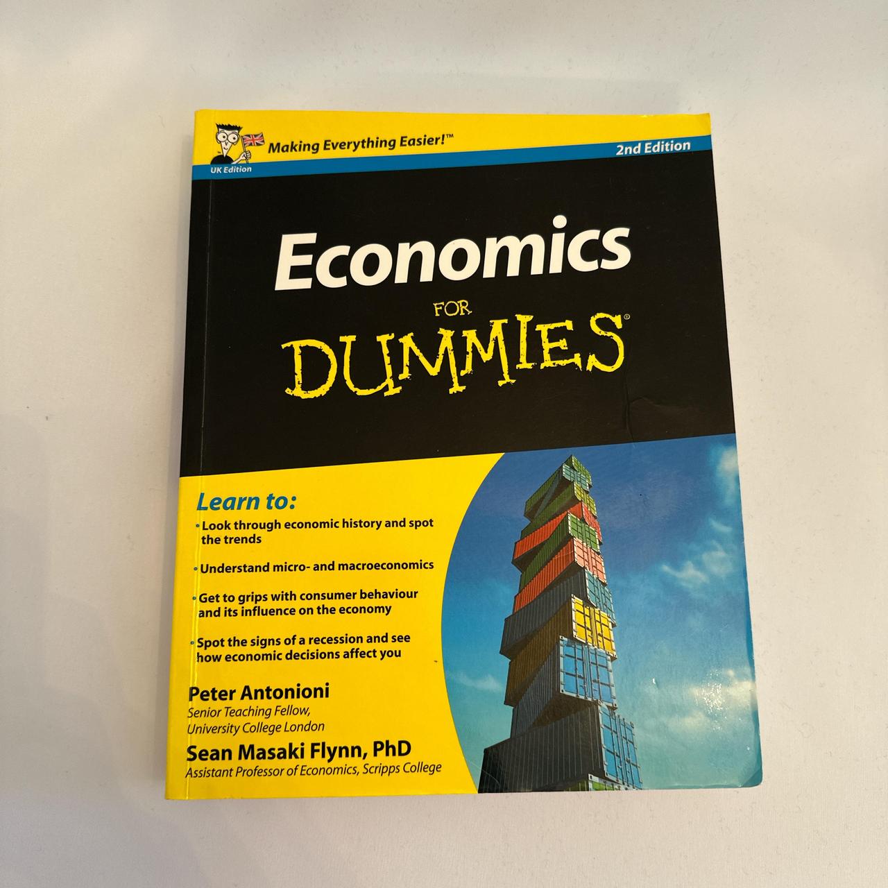 Economics for dummies Book Economics for... - Depop