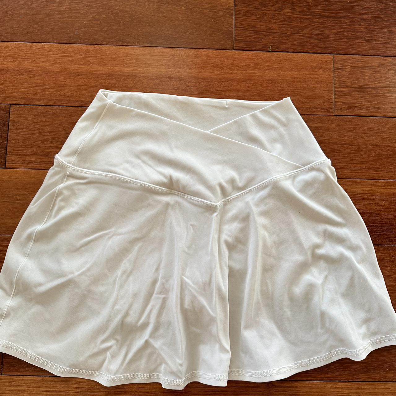 White Aerie Offline Skort - size medium - built in... - Depop