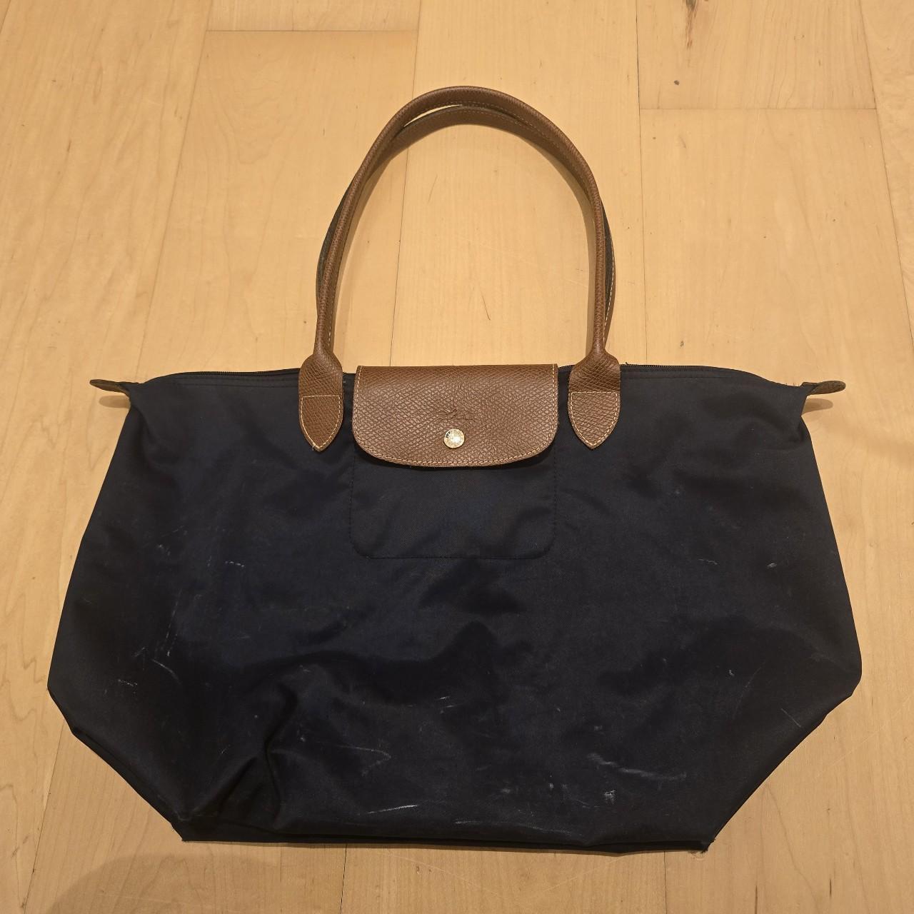 Navy and brown Longchamp Le Pliage bag #preppy | Depop