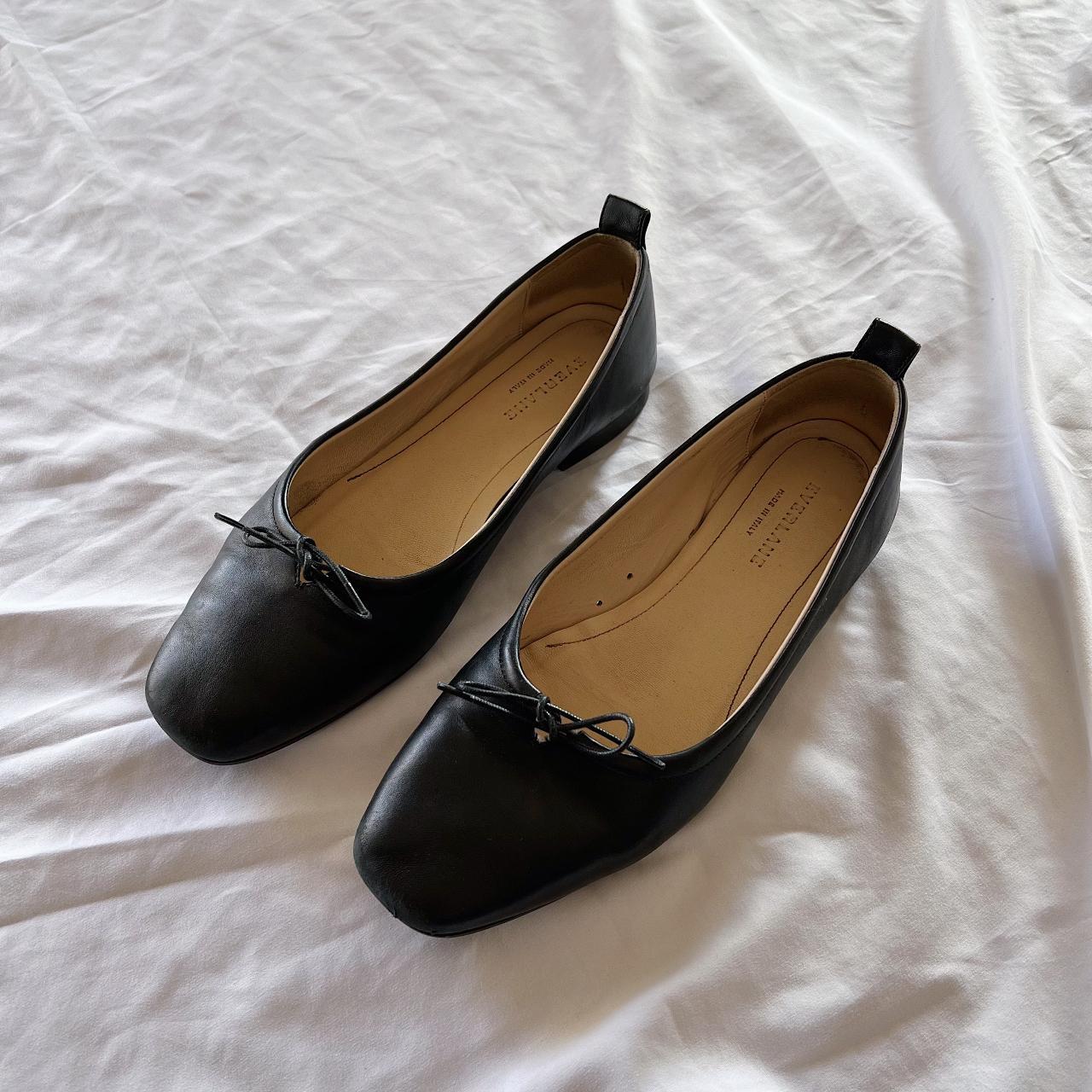 Everlane The Day black ballet flats. US women's size... - Depop