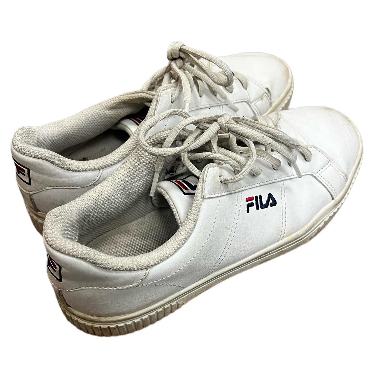 PRE-LOVED FILA SNEAKERS SIZE W-8.5 GREAT CONDITION... - Depop