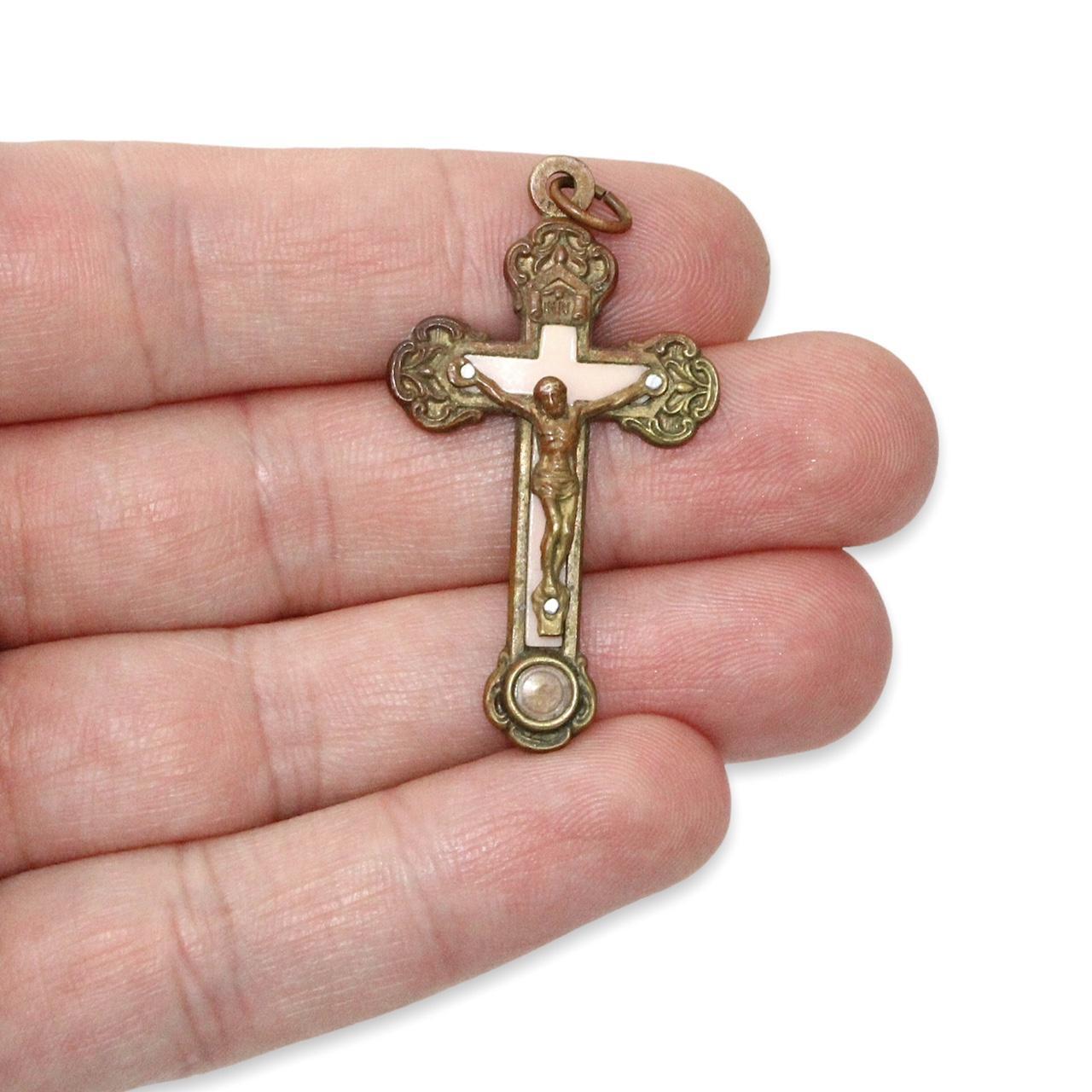 Vintage Italian Catholic crucifix cross necklace... - Depop