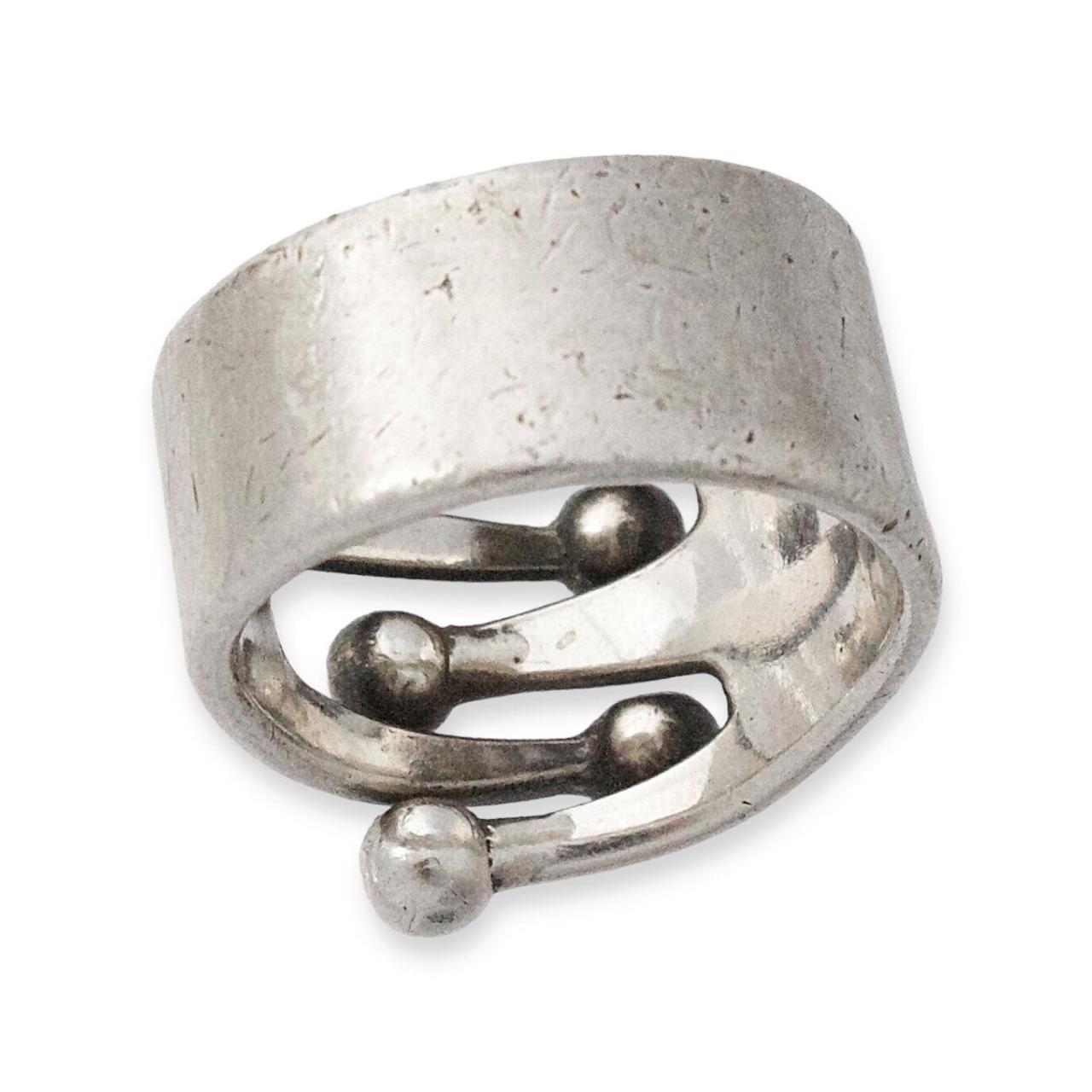 Vintage sterling silver jester ring by Anna Greta... - Depop