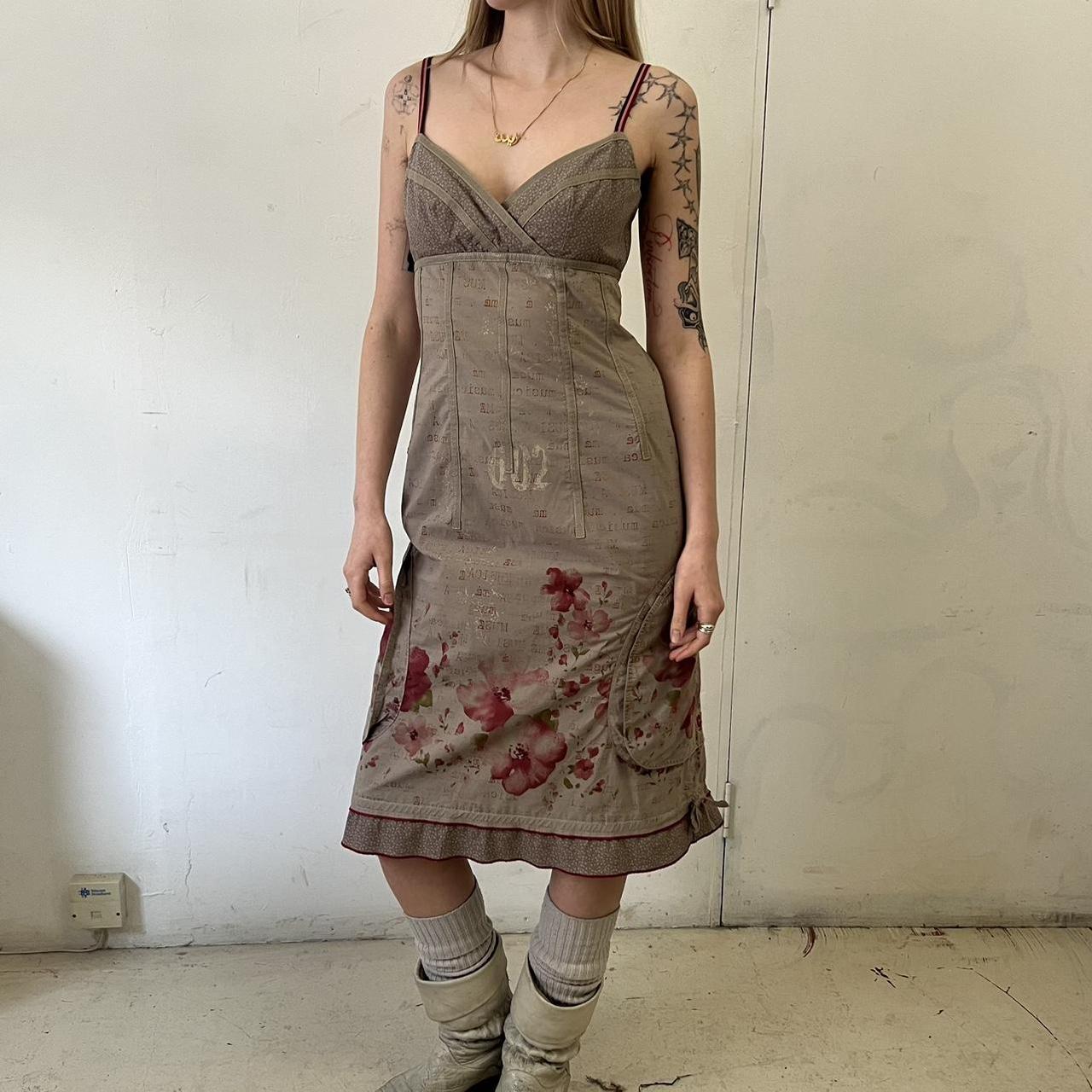 Beautiful vintage Cop Copine rose mauve pink /beige... | Depop