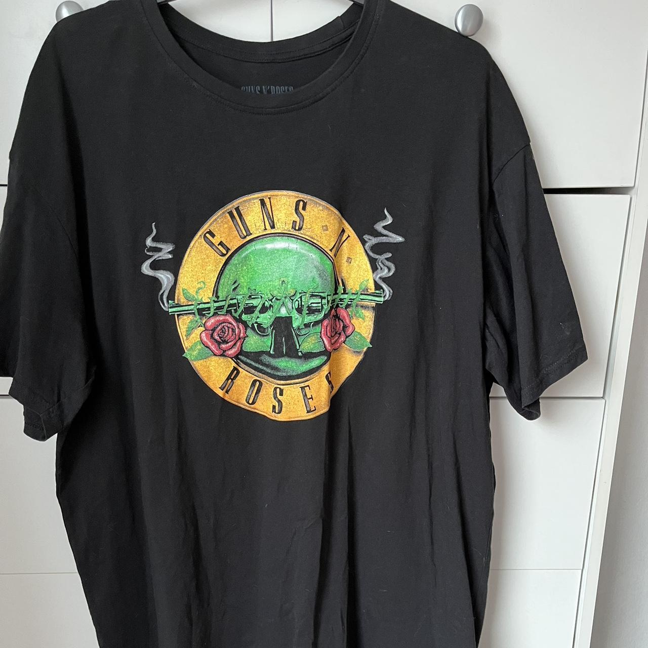 Ladies black Guns n roses t shirt Size 18 New... - Depop