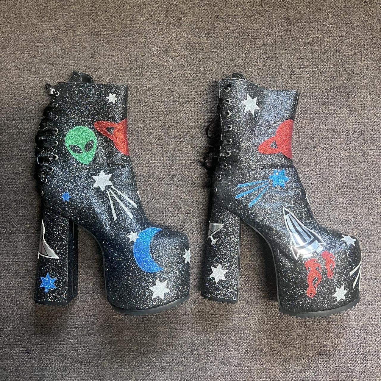 Current Mood Space Invasion Platform Boots | Size 8 | Depop