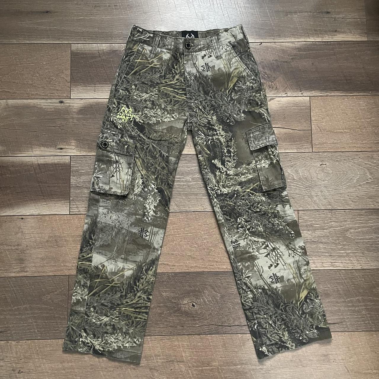 Boys REALTREE cargo camo straight leg pants •... - Depop