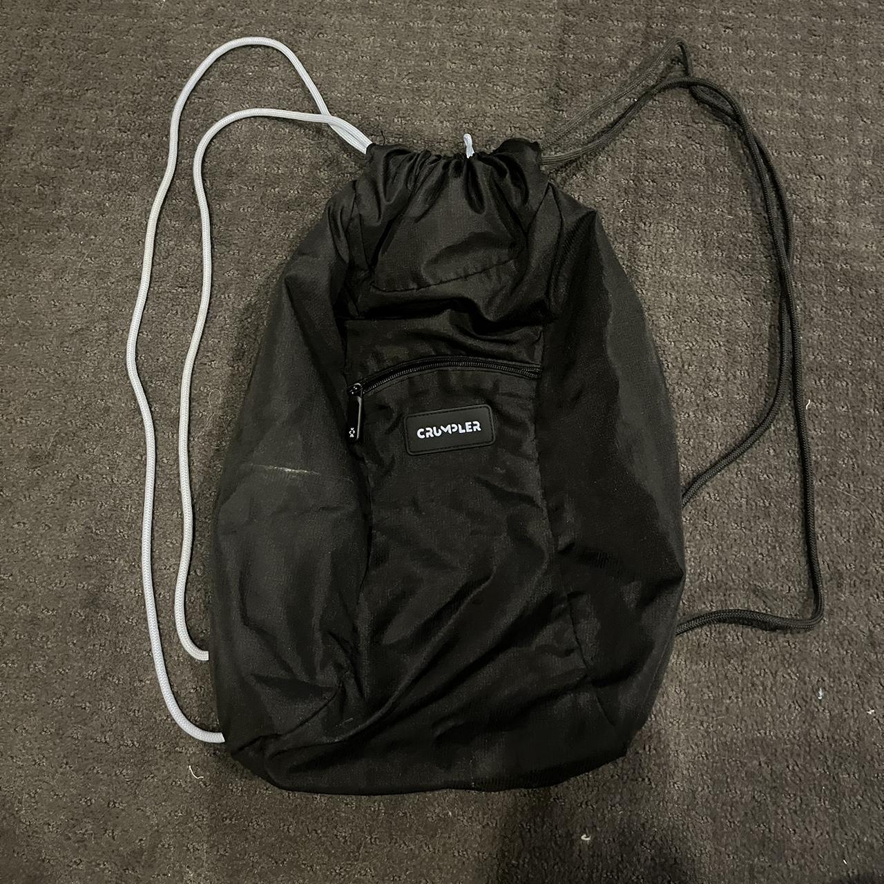 Crumpler squid bag black with one blue strap super... - Depop