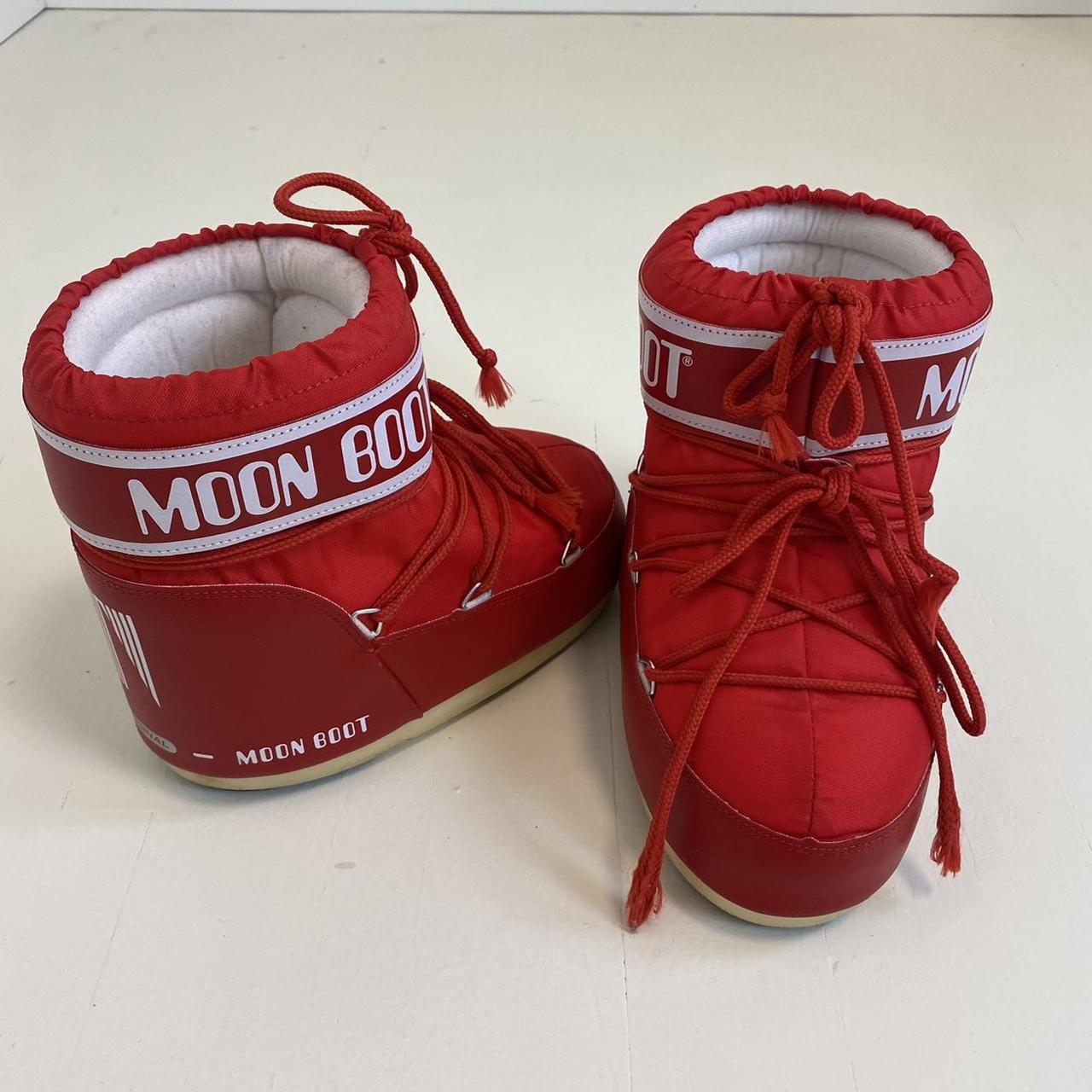 Red mini moon boots PERFECT condition/warn once Size... - Depop