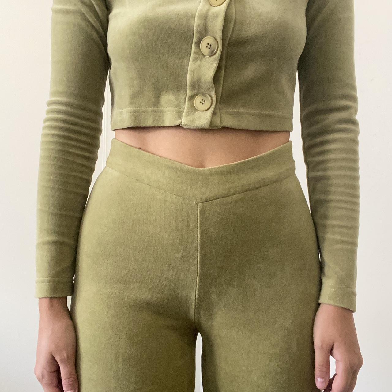 Peachy Den Celeste Set in Grape in Size S. Willing... - Depop