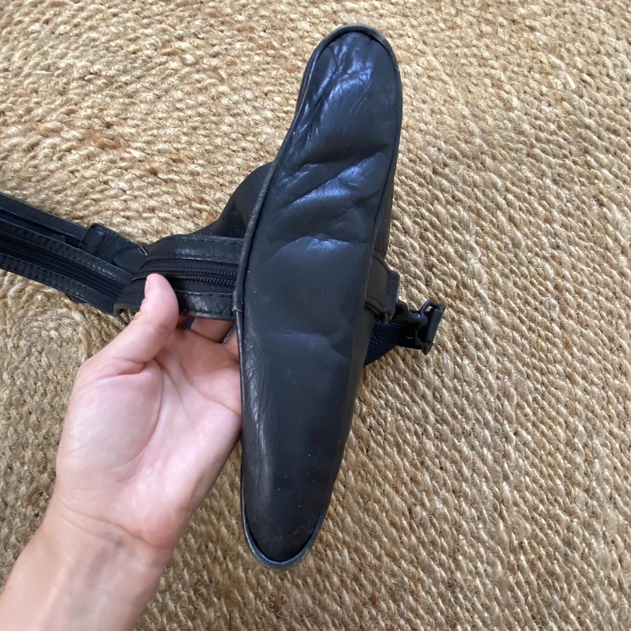 Vintage Black Leather Slouchy Shoulder Bag/Backpack.... - Depop