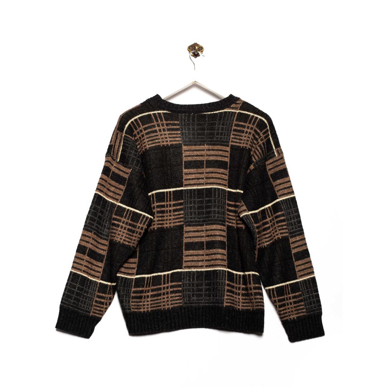 David Taylor Sweater Striped Pattern... - Depop