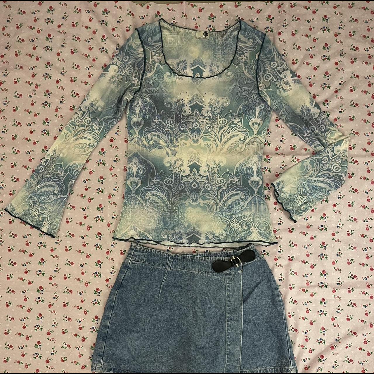 Earthy tie die, yellow blue and green graphic... - Depop