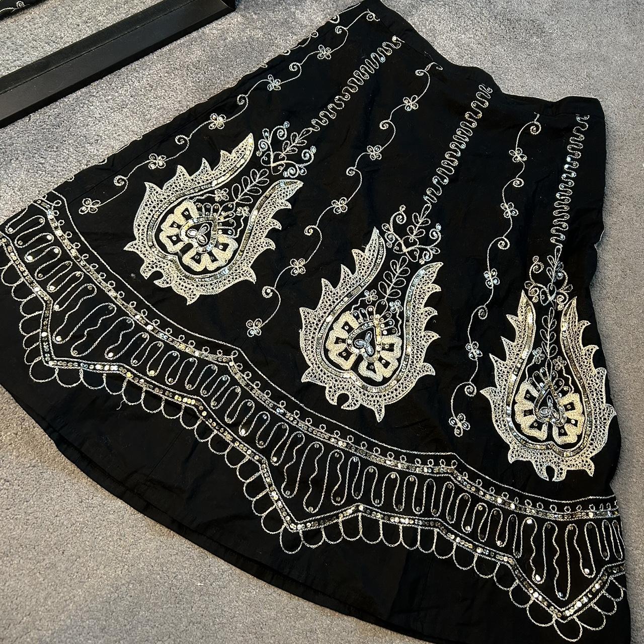 Black and gold embroidered sequin flowy skirt... | Depop
