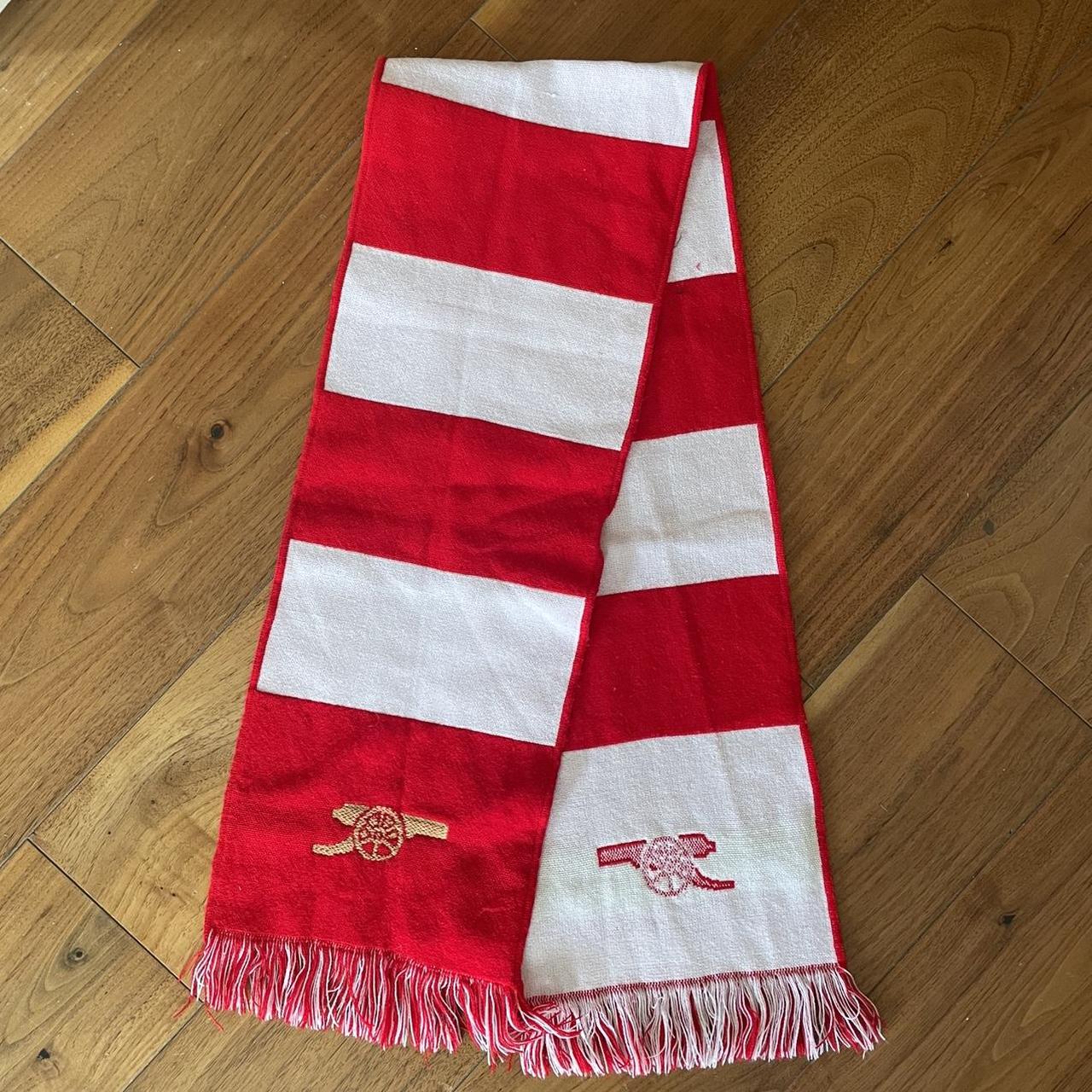 Arsenal kids scarf red and white stripes with... - Depop