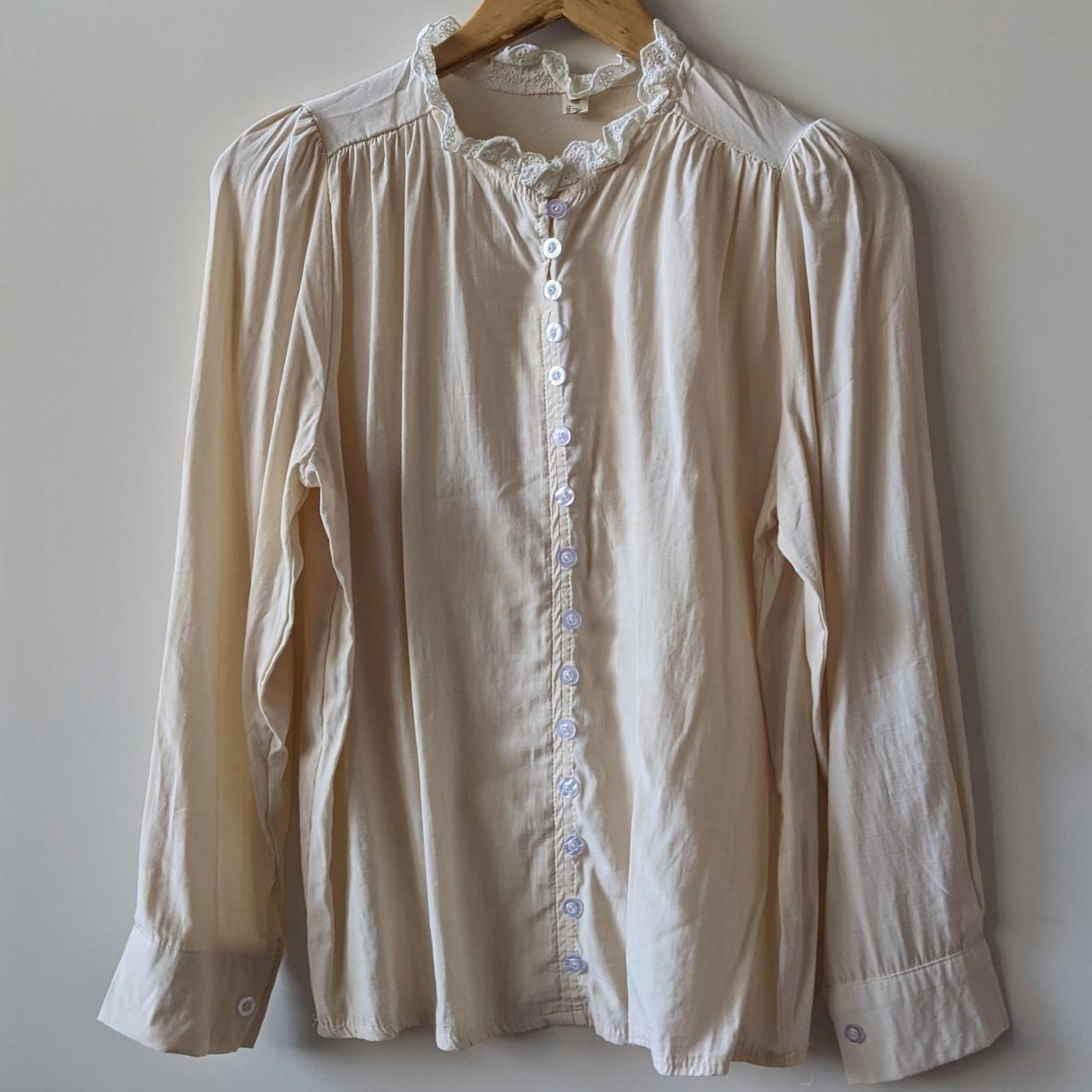 Button up peasant / cottage blouse Excellent... - Depop