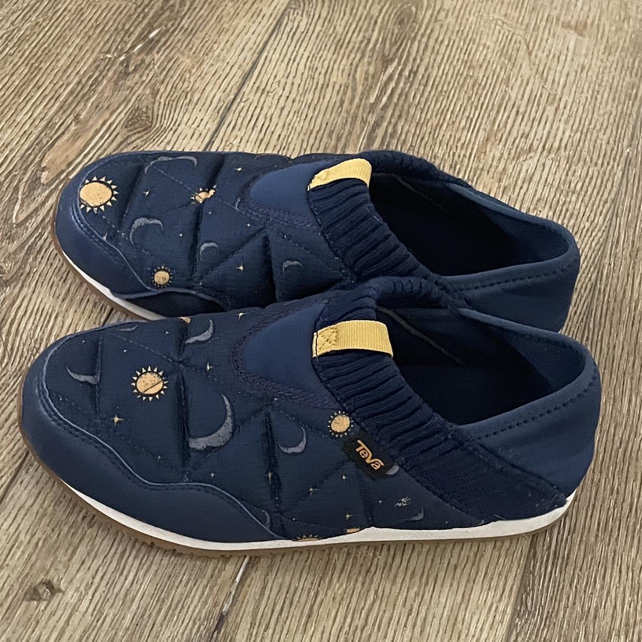 Teva ReEmber women’s patchwork slipper shoe. Size 8.... - Depop