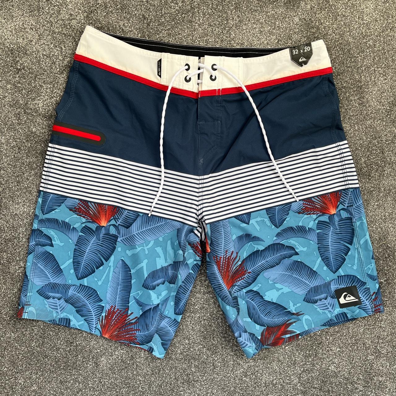 Quiksilver board shorts Navy blue and white... - Depop