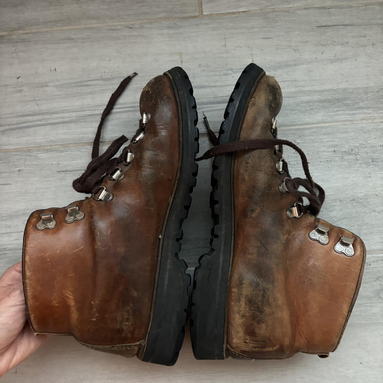 Vintage Danner Hiking Boots Men’s : 7.5 Women’s... - Depop