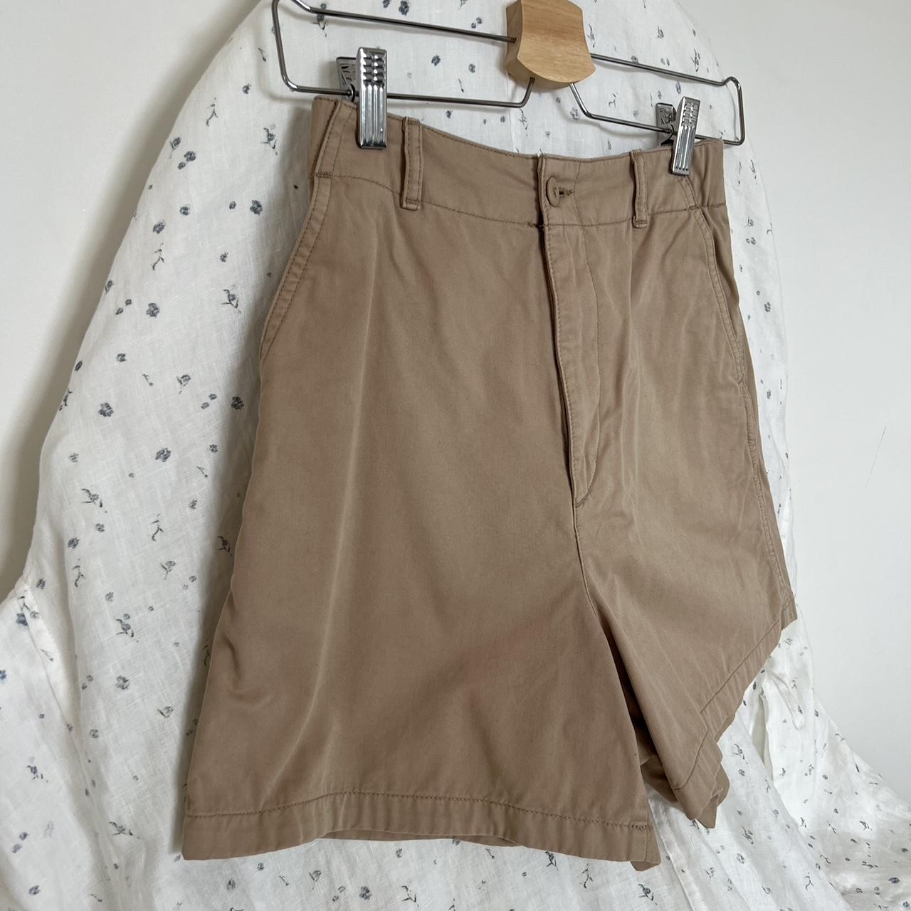 beige uniqlo shorts - marked size XS (waist 24-25”) - Depop