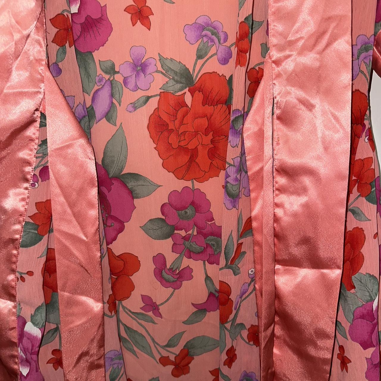 Victorias Secret Floral robe/kimono Labeled OS but... - Depop