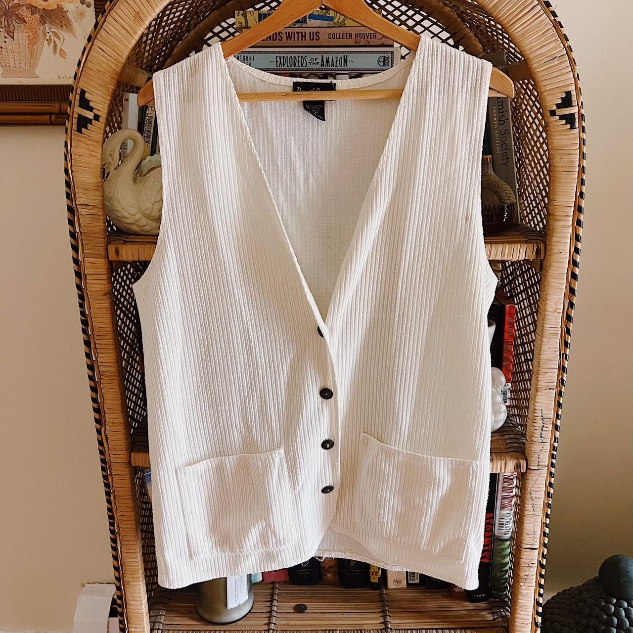 White vest 🤍 The perfect basic white vintage vest!... - Depop