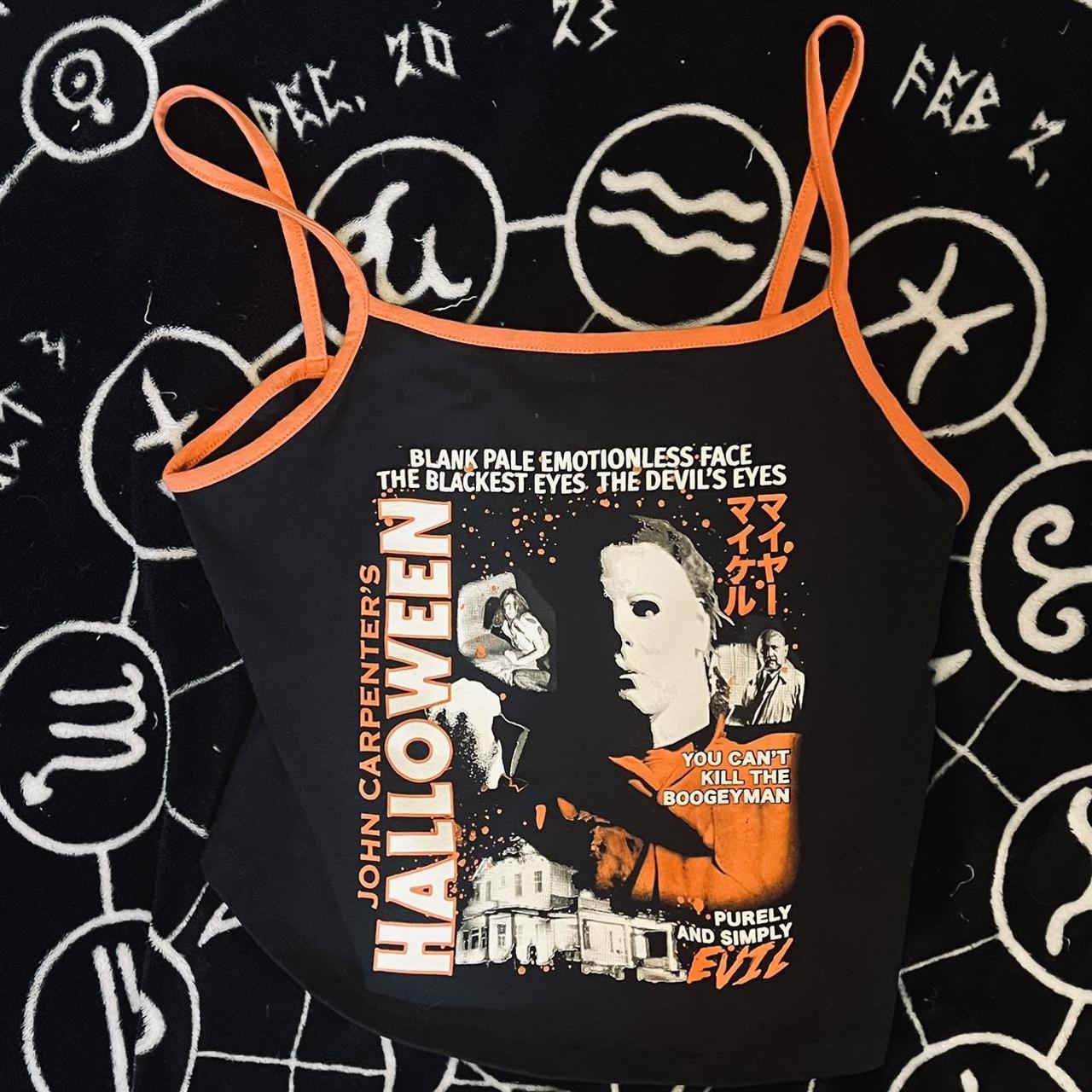 Hot Topic Women's Black and Orange T-shirt | Depop