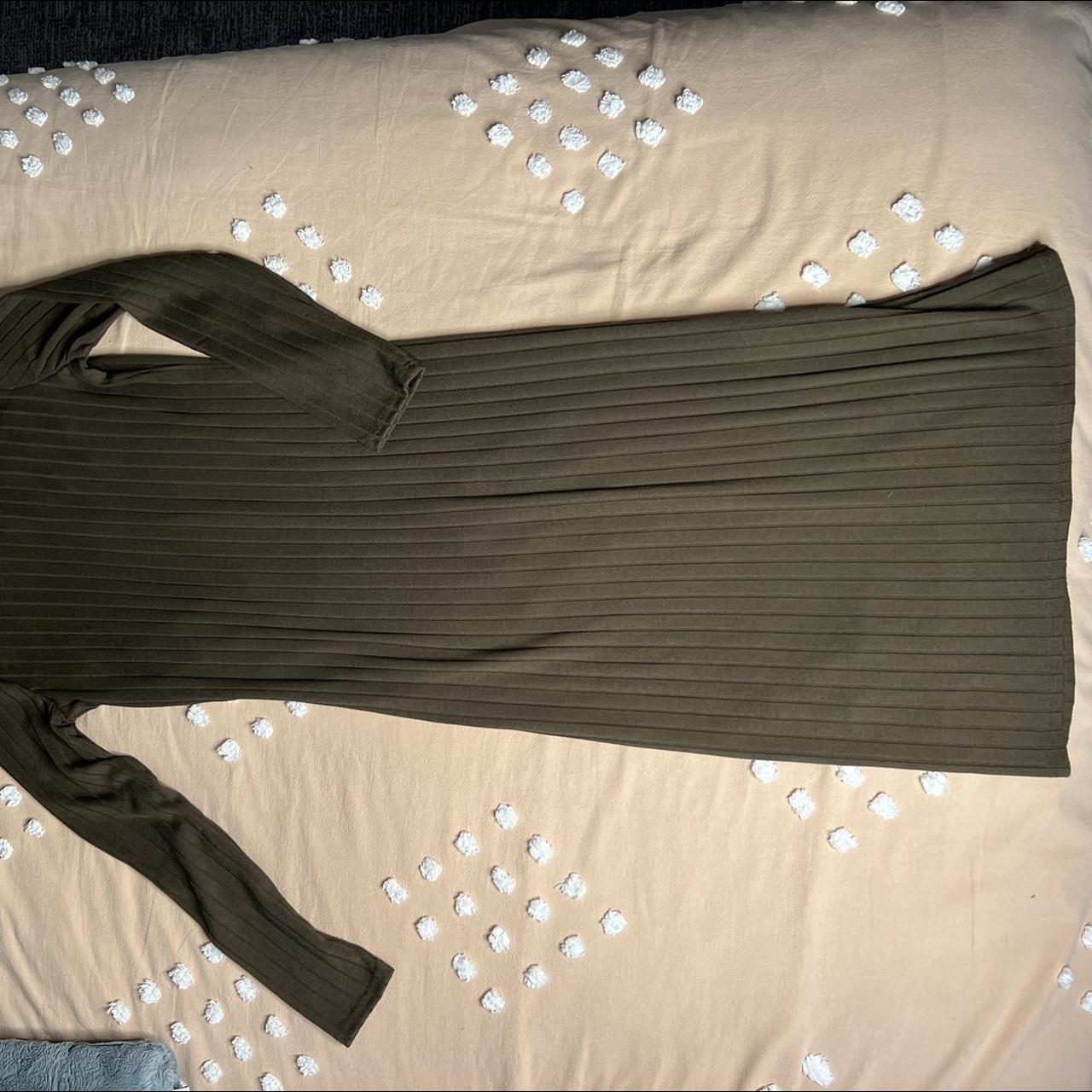 H&M dark Green ribbed long sleeve turtle neck maxi... - Depop