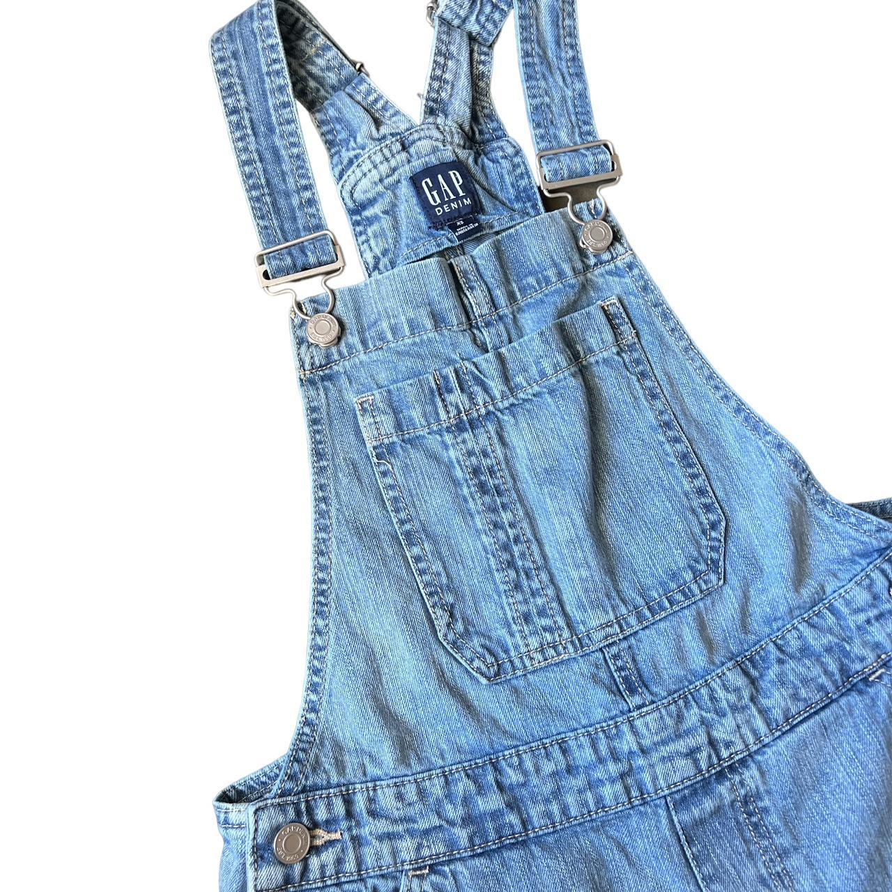 💙 GAP Blue Denim Shortalls Bib Overalls Boho... - Depop