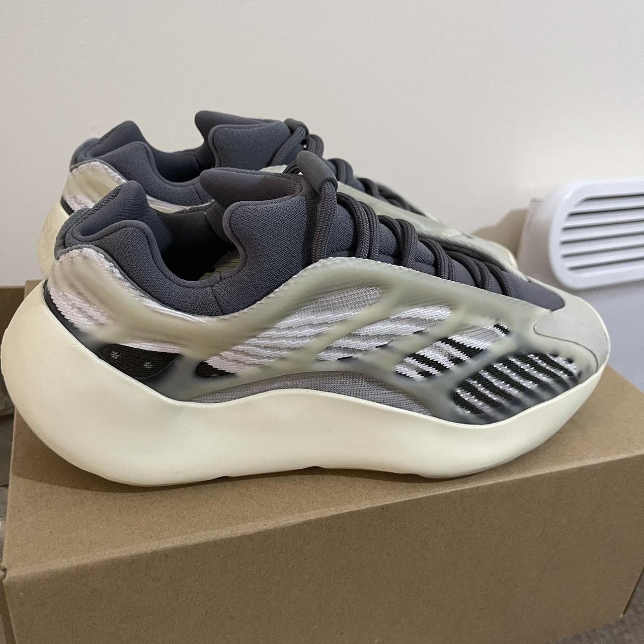Yeezy Men's Trainers | Depop