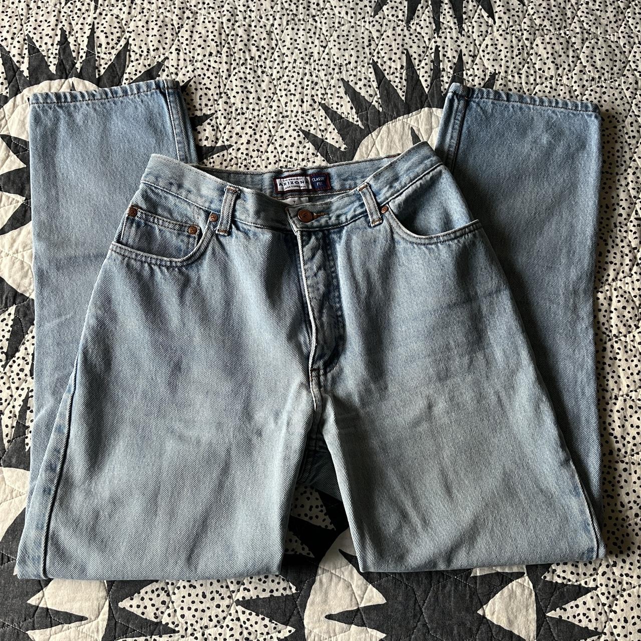 Light Wash Arizona Jeans 👖 These straight leg jeans... - Depop