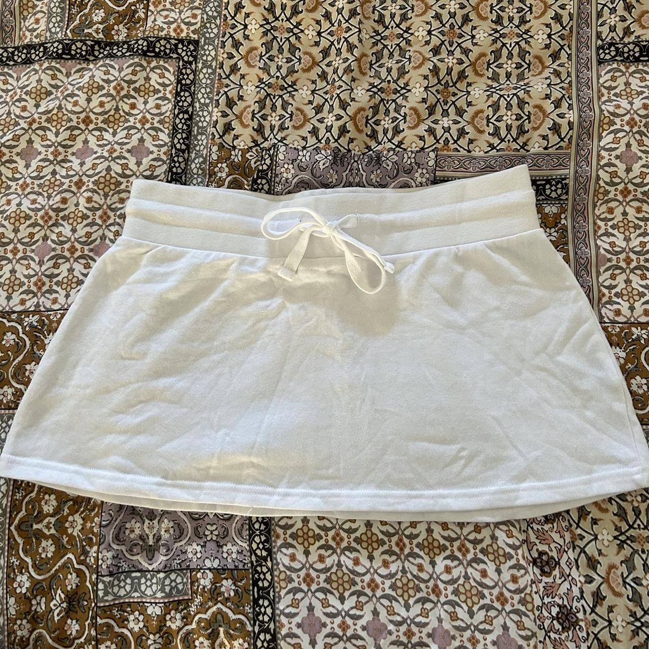 White lounge skirt from Supre super comfy and light... - Depop