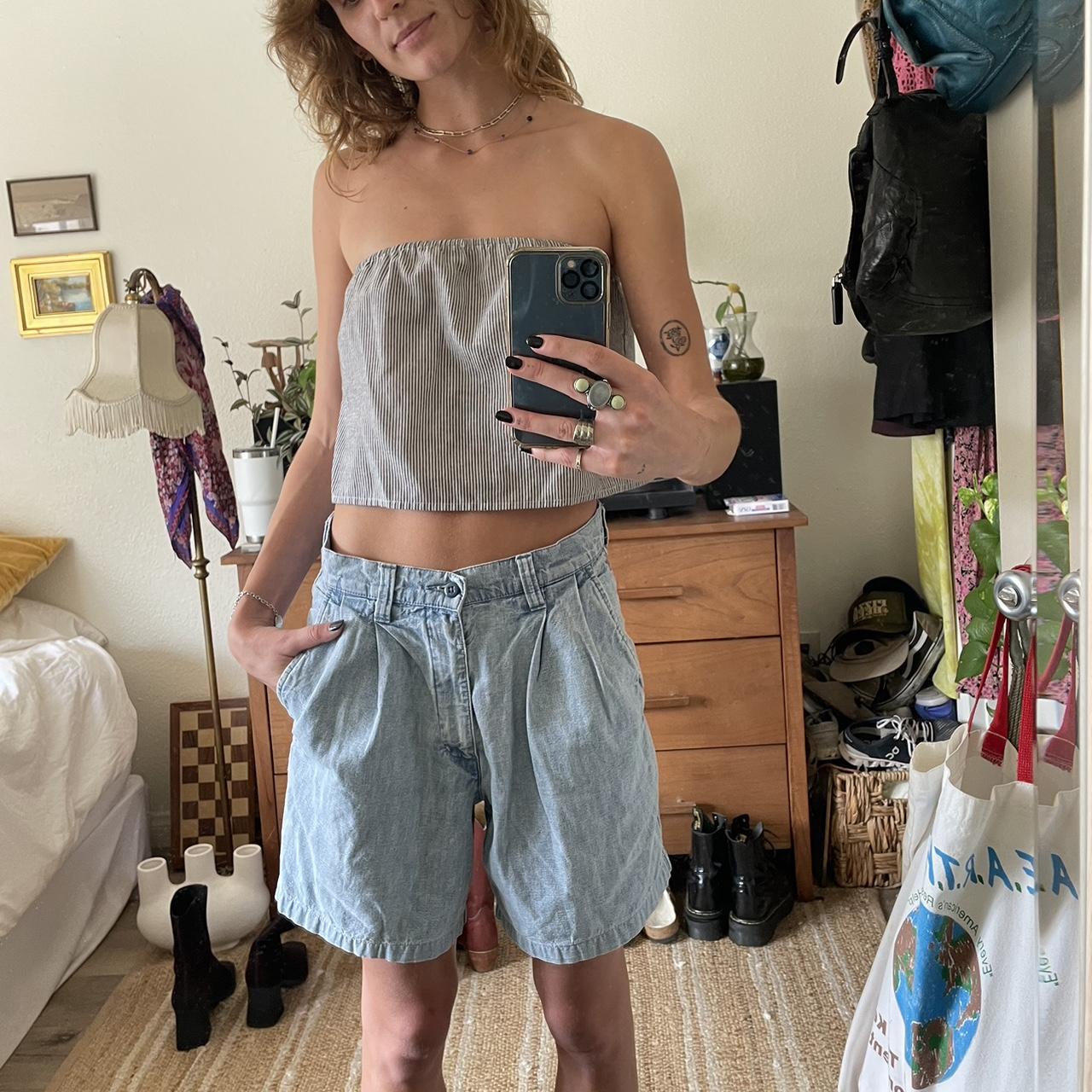 vintage dockers dad shorts!! love the low rise loose... - Depop vintage dockers dad shorts!! love the low rise loose... - Depop